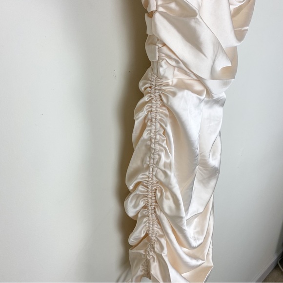 DFAY | Dresses | Dfay Lace Trim Ruched Satin Mini Dress New With Tags ...